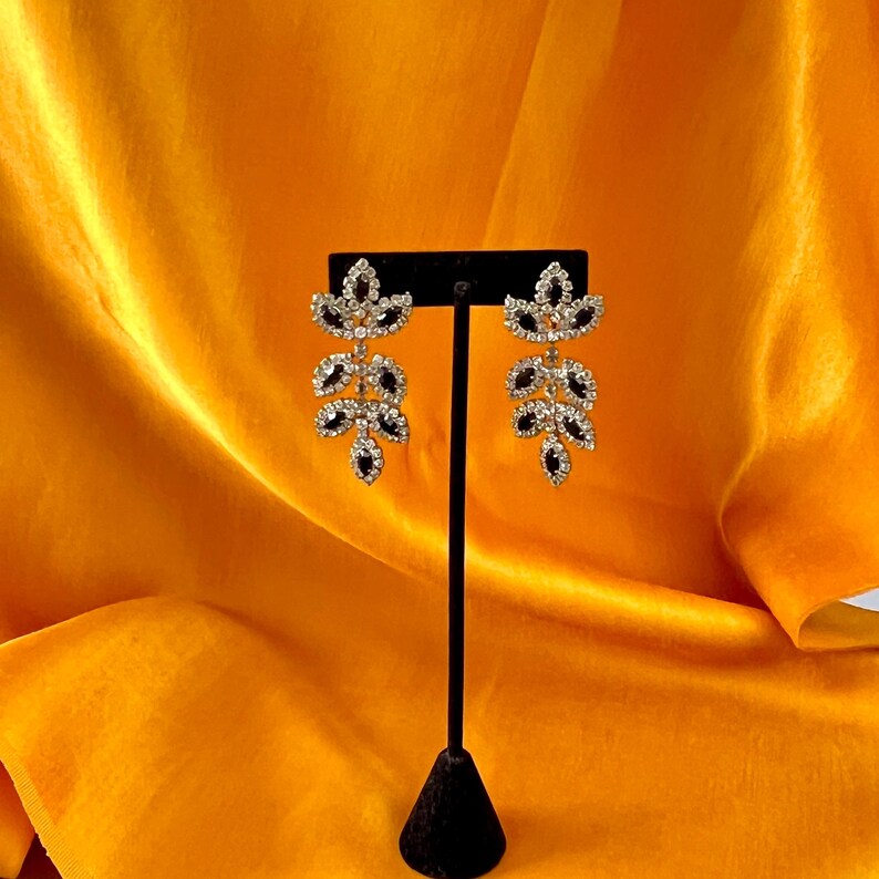 Vintage Rhinestone Drop Earrings, Clip Back Dangle Earrings 3 1/4" Long ...