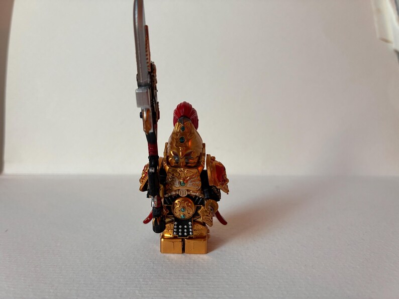 Custodes 40K Brick Minifigure – Warhammer Inspired Mini – Sci-fi Power ...