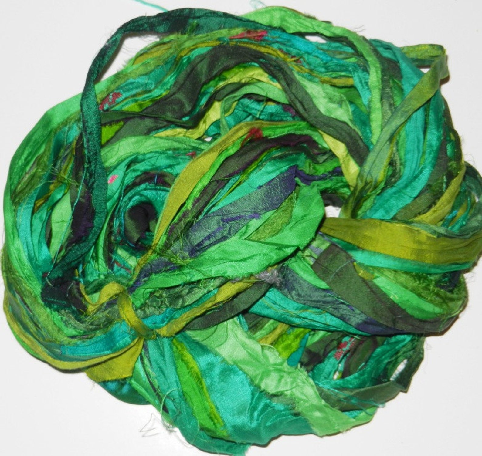10 Yards Recycled Sari Silk Ribbon Yarn Multi Green Multi | Etsy