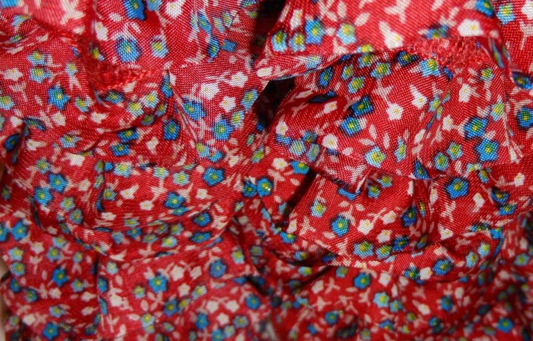 100g Fabric Chiffon Ruffle Yarn Red Flowers 1011 Beautiful Color - Etsy