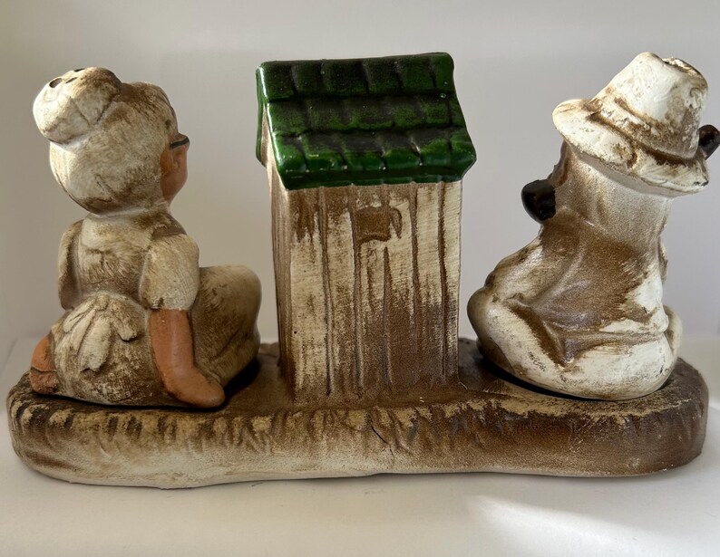 Vintage Hillbilly Old Man and Old Woman Salt & Pepper Shakers With ...