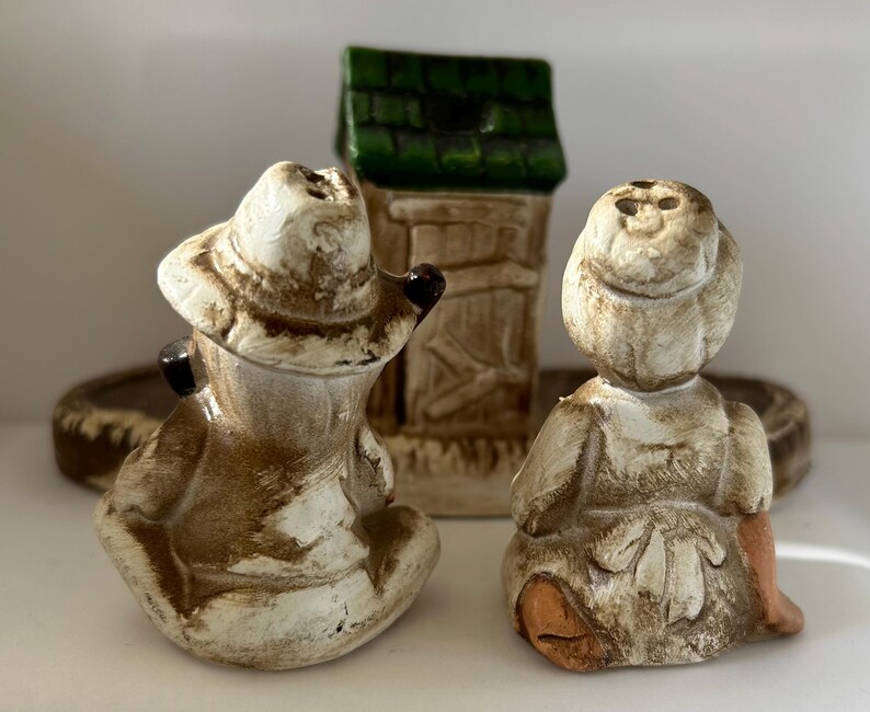 Vintage Hillbilly Old Man and Old Woman Salt & Pepper Shakers With ...