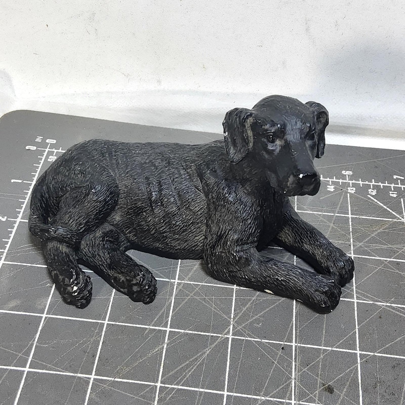 4 Black Lab Figurine - Etsy