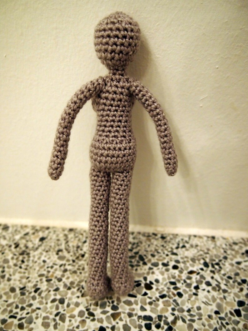 Amigurumi Pattern: Basic Female Body - Etsy