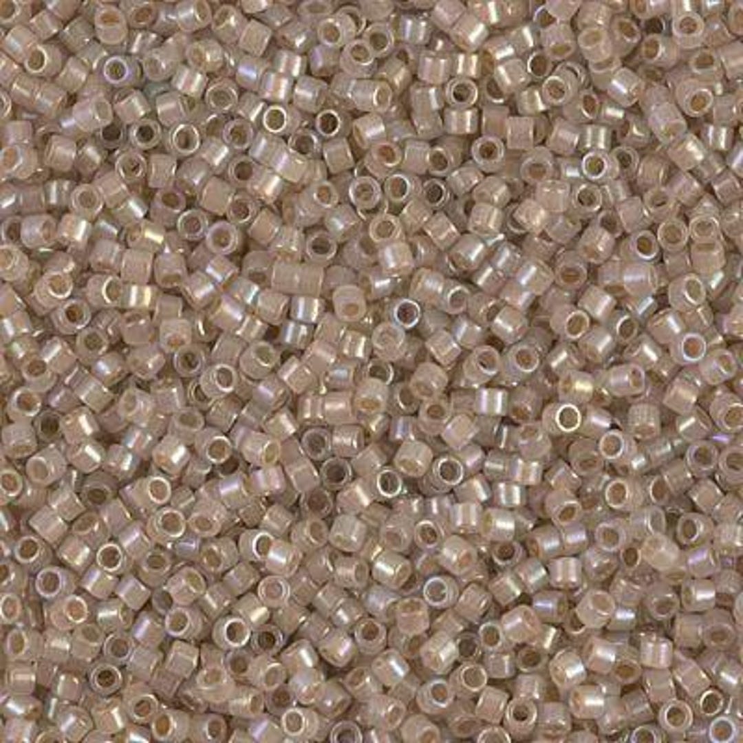 Miyuki Delica DB1731 11/0 Transparent Sparkle Cream Color Lined Oatmeal ...