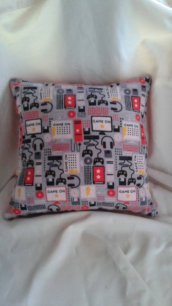 Video Game Pillow / Gamer Pillow / Video Game Controller / Red - Etsy