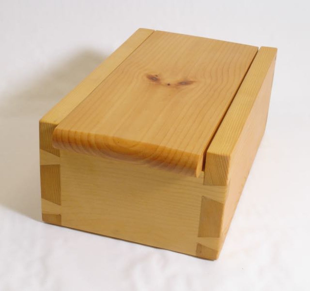 Box With a Face - Etsy