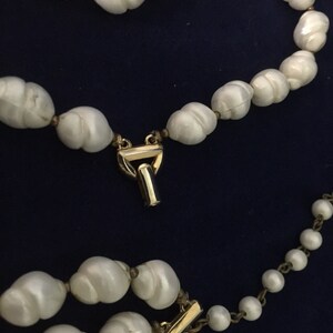 Vintage Trifari White Faux Shell Bead 16" Choker Necklace With Matching ...