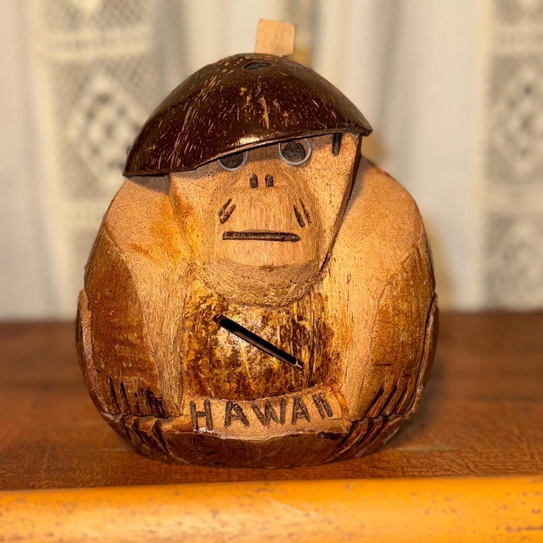 Vintage Hand Carved Coconut Monkey Bank Hawaii Hawaiian Souvenir ...
