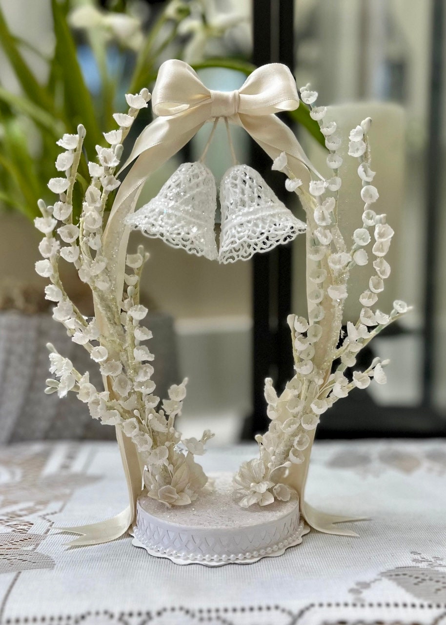 Wedding bells cake topper 60 photos - Astyledwedding.com