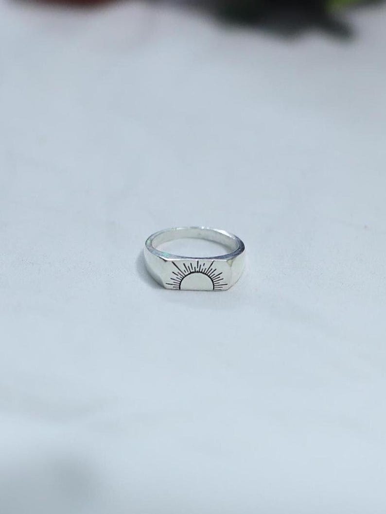Sterling Silver 925 Sun Ring: Engraved Sunbeam Band, Minimalist Boho Jewelry - Etsy