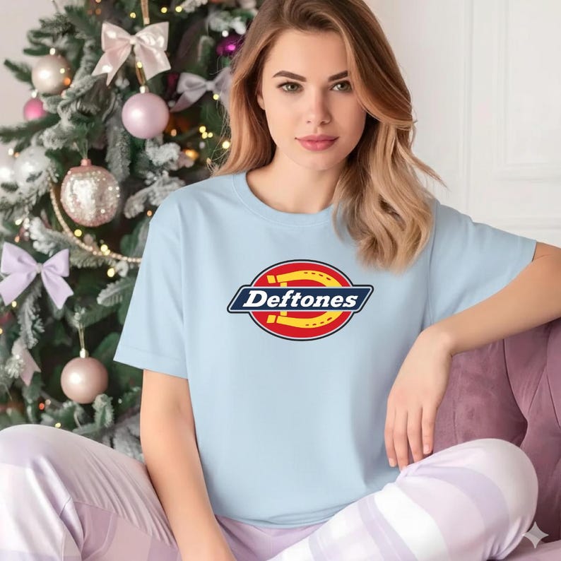 Deftones Horseshoe Logo PNG | Vintage Band Tee | Retro Rock Streetwear ...