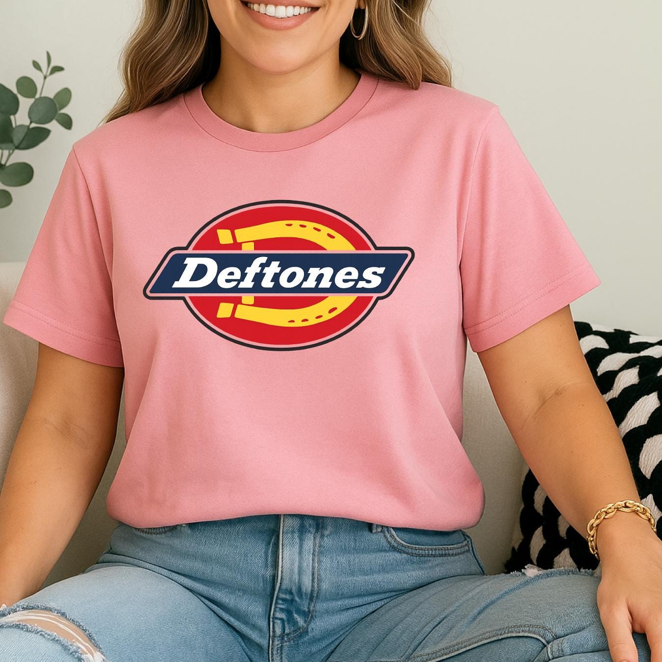 Deftones Horseshoe Logo PNG | Vintage Band Tee | Retro Rock Streetwear ...