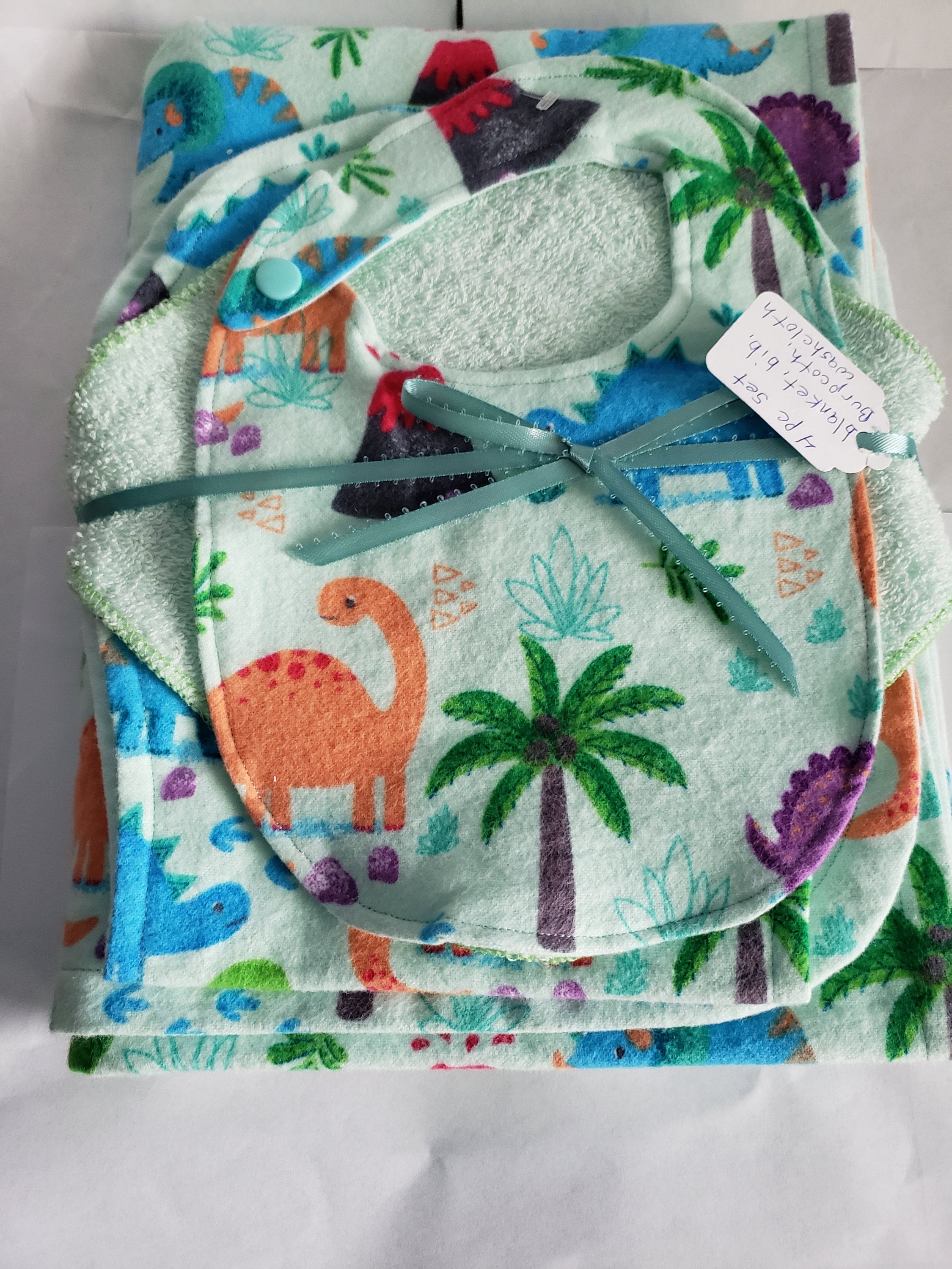 Baby Gift Set - Assorted - Receiving Blanket, Bib, Burp Cloth,washcloth ...