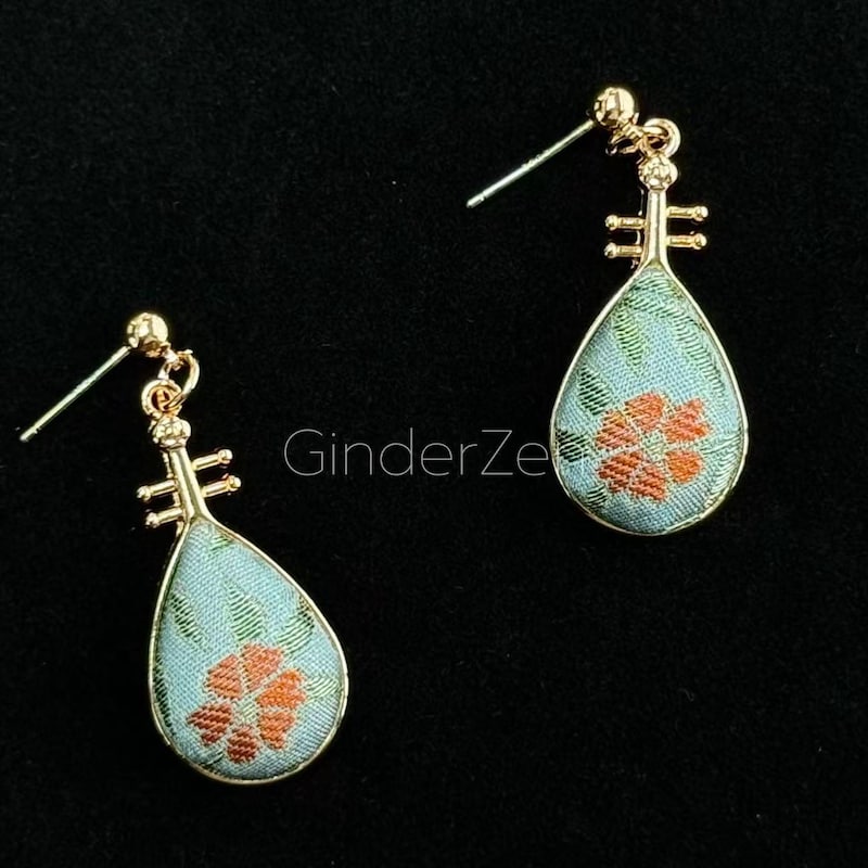 Song Brocade Earring - Etsy