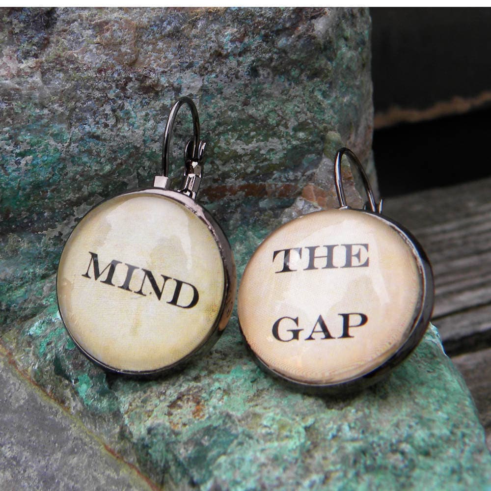 MIND the GAP British Earrings London Underground London - Etsy