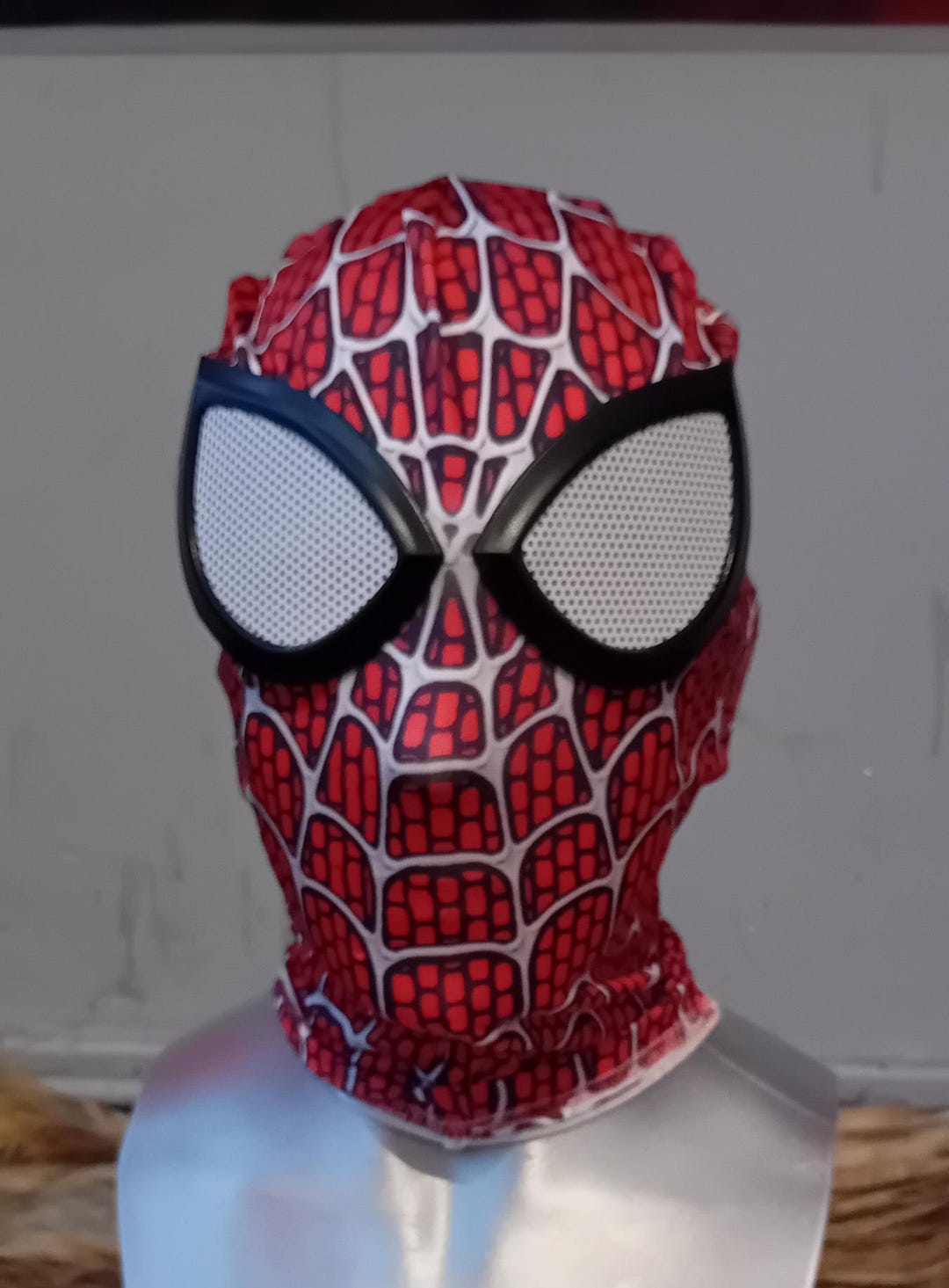 Vintage Spider-man Mask: Red & Black Web Pattern, Cosplay - Etsy