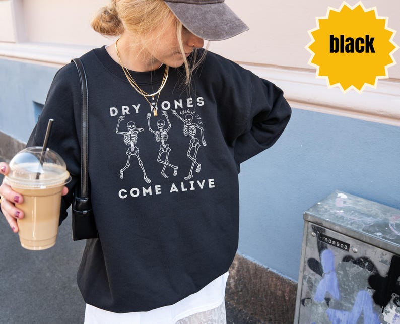 Christian Halloween PNG SVG, Dry Bones Come Alive Ezekiel 37 Dancing ...