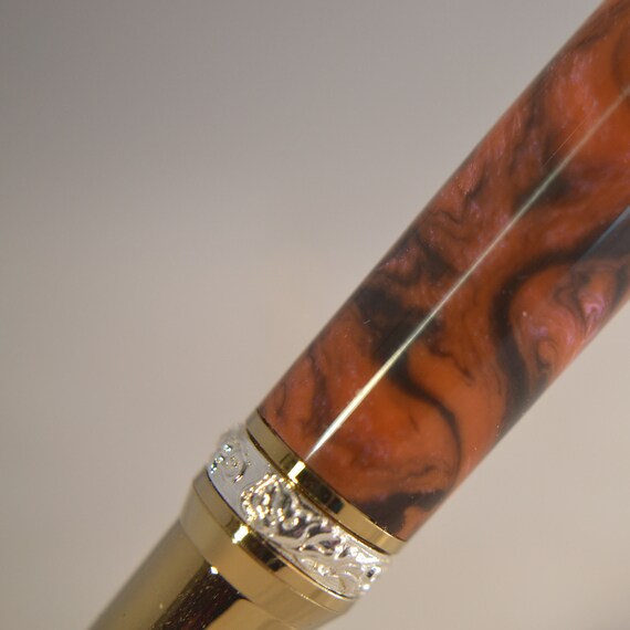 Distinctive Large Fountain Pen in italian Rose - Etsy