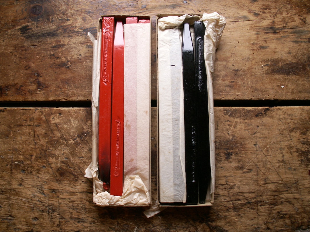 Vintage Box of Extra Large Dennison Seal Wax Sticks - Express Red and ...