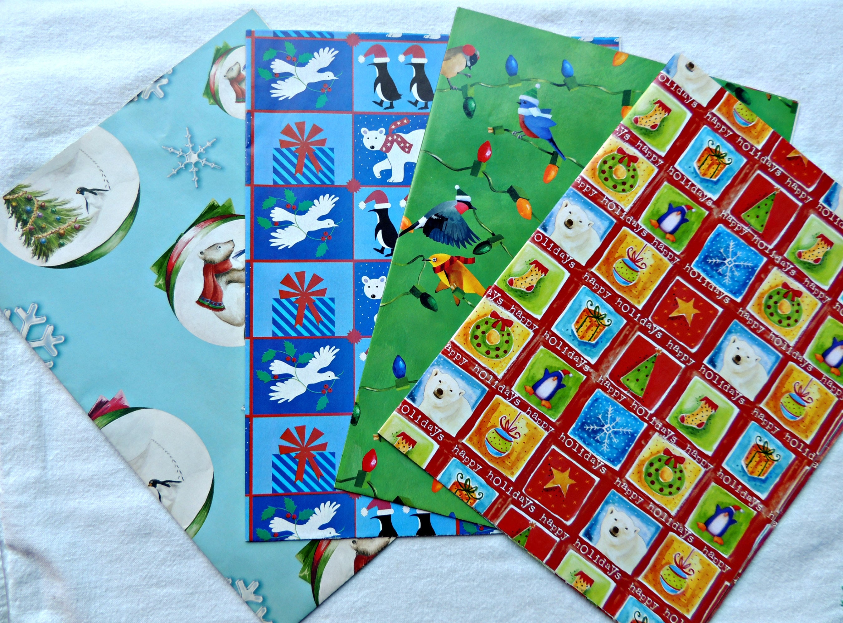 Christmas Wrapping Paper 4 Sheets National Wildlife Federation and ...