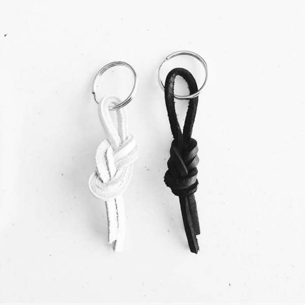 Figure 8 Knot Ring - Etsy