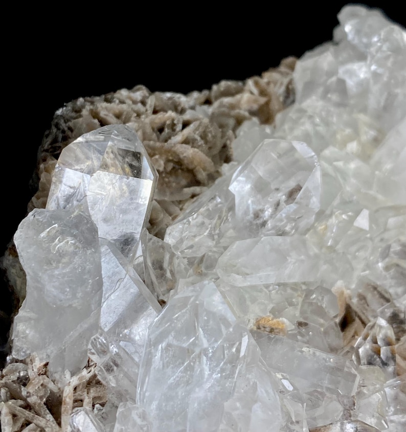 506 Gram Unique Very Rare Piece! Natural Clear QUARTZ on Flower ...