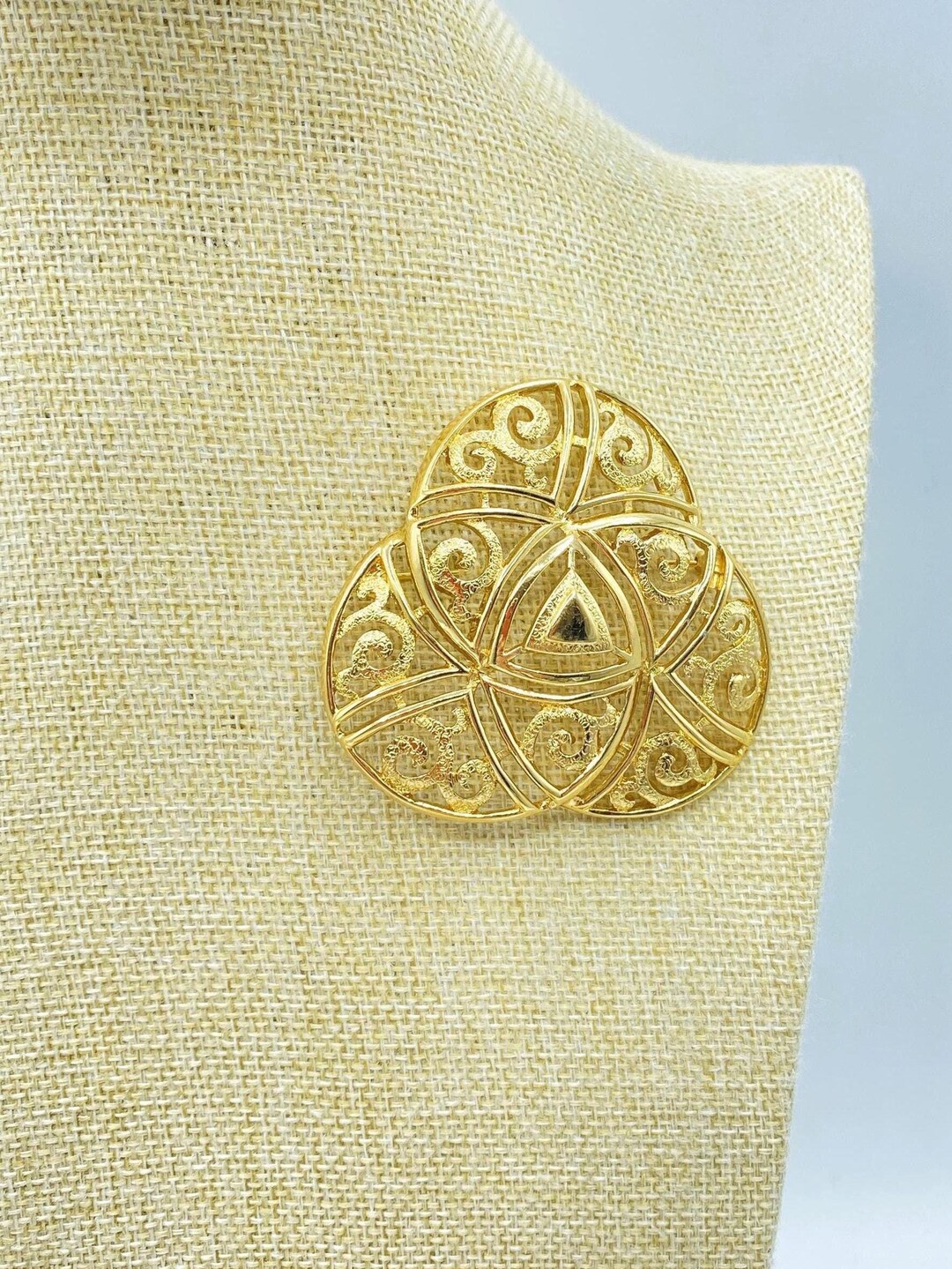 Vintage Monet Gold Tone Brooch: Chunky 70s Lapel Pin - Etsy