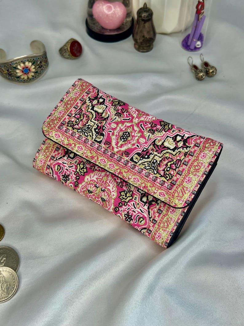 Handmade Pink Carpet Wallet for Women, Boho Style Trifold Small Wallet ...