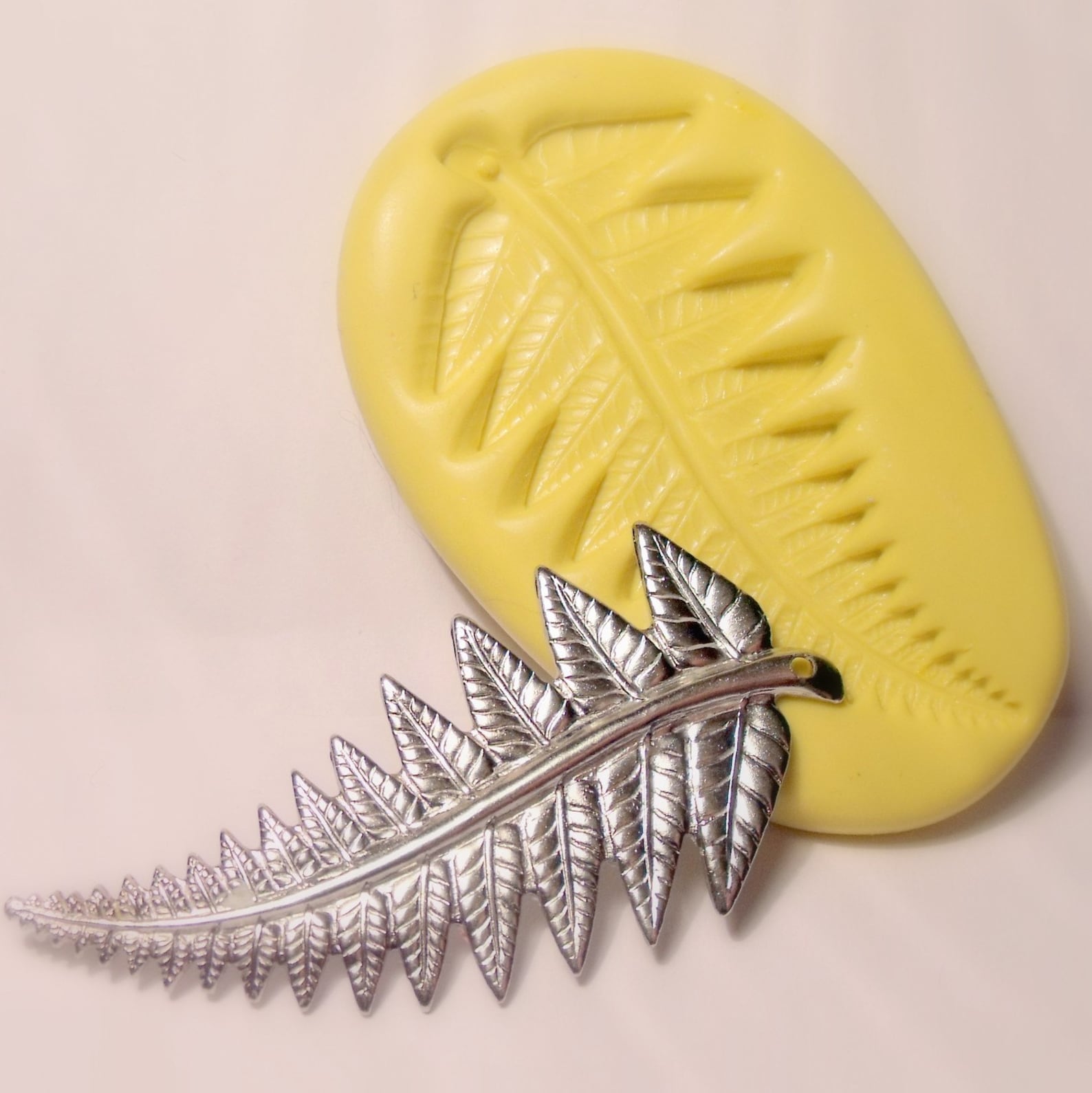 Large Leather Fern Leaf Mold - Flexible Silicone Push Mold / Craft ...