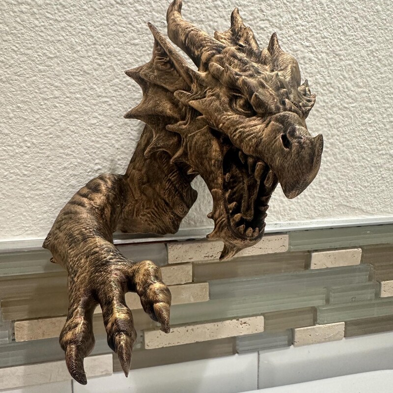 Dragon Wall Mount - Etsy
