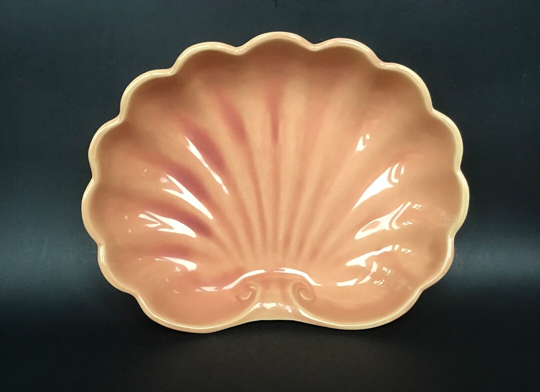 Vintage Scallop Shell Bowl Mid Century Pink USA Pottery Clam Shell ...