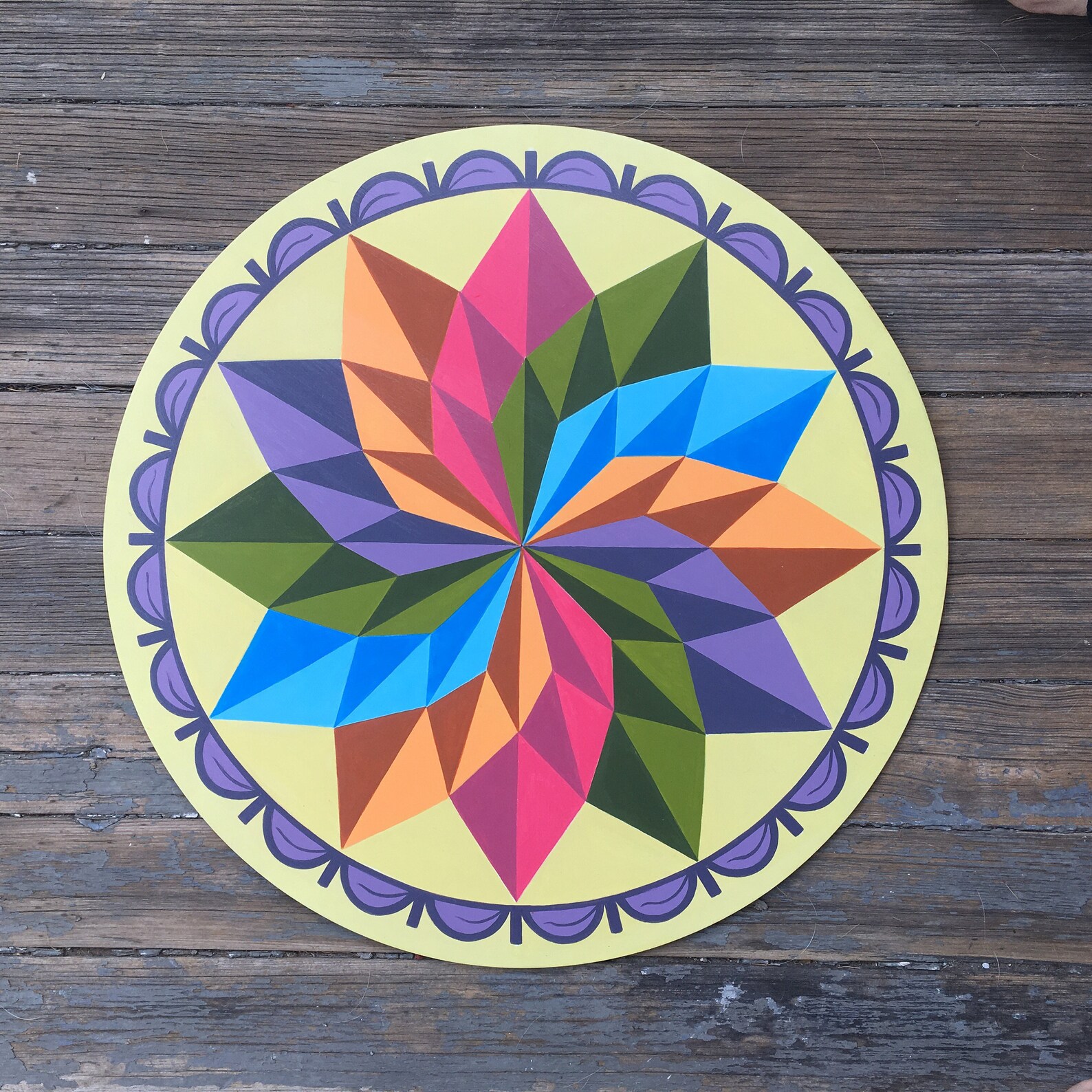 Diamonds Are Forever Dahlia Pattern Hex Sign II PA Dutch Style - Intent ...