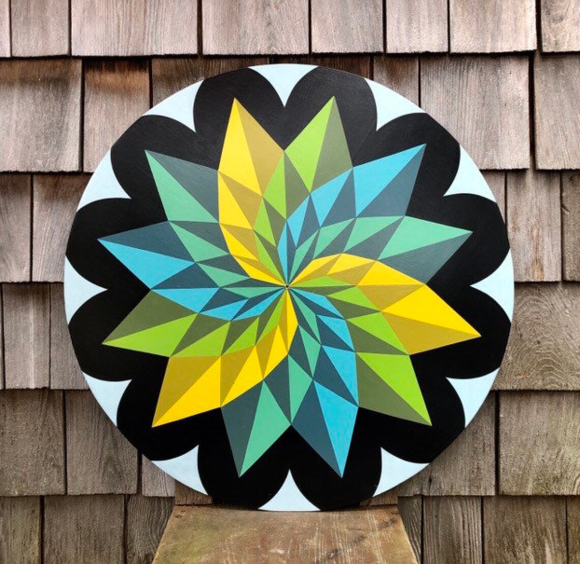 Deluxe Diamond Star Dahlia Design Hex Sign for Star Gazers, Nature ...