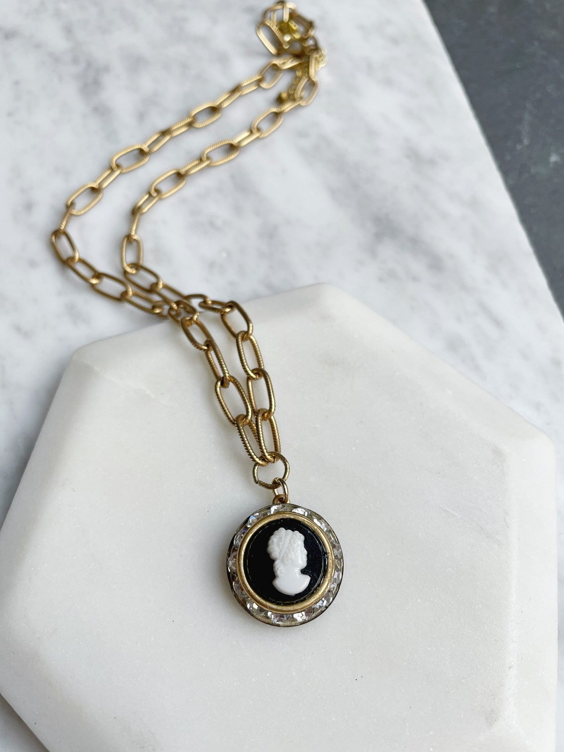 Circular vintage black and white cameo pendant in rhinestone | Etsy