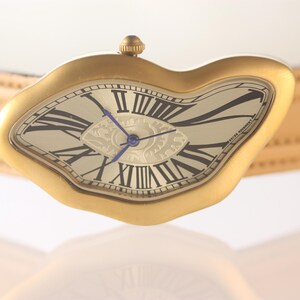 Orologio Surrealist Art Design Surrealism Watch Art Liquid Time Dali ...