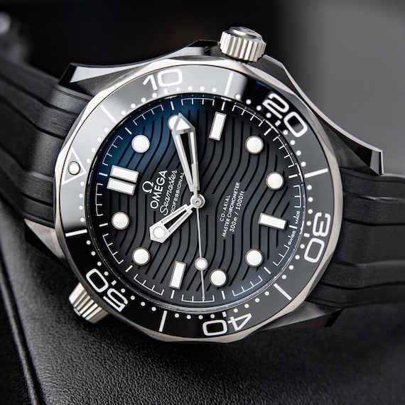 Omega Seamaster Diver 300m Co-Axial Master Chronomete… - Gem
