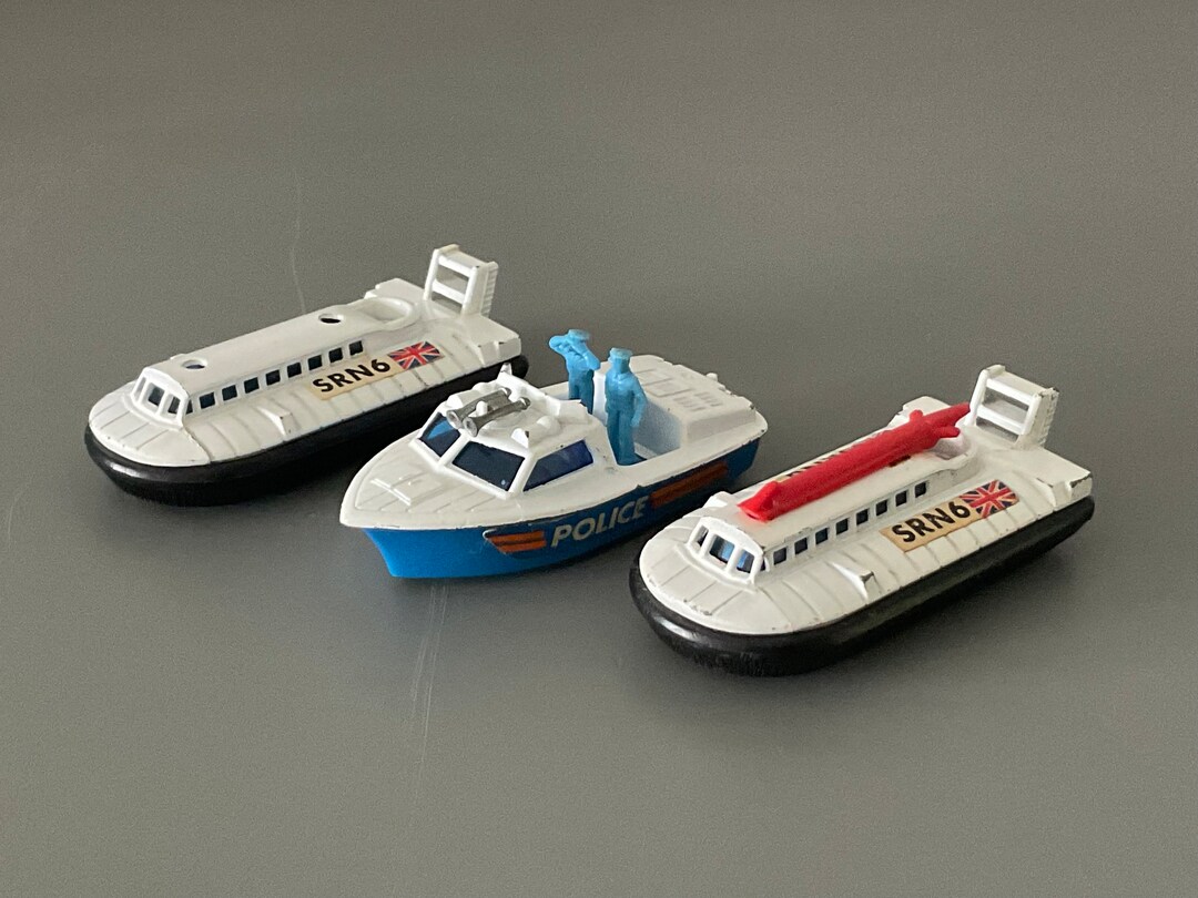 Vintage 1970s MATCHBOX Lesney Lot of (3) Police Launch Hovercraft ...