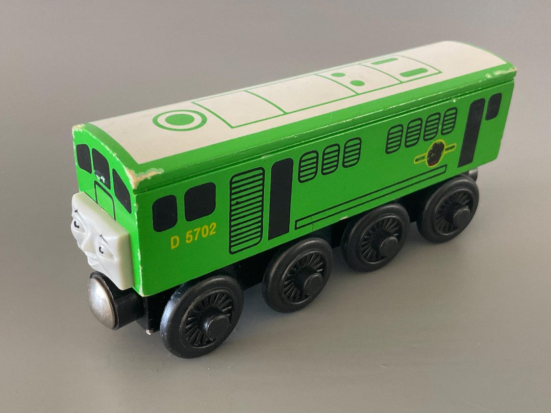 Vintage Thomas & Friends Wooden Railway Boco Train Diesel Engine D 5702 ...