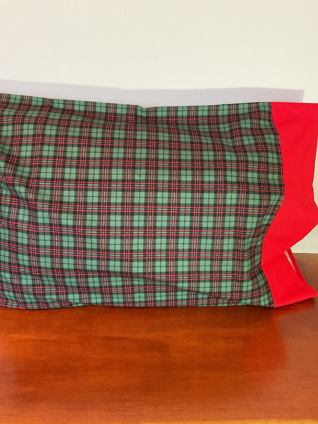 Christmas Pillowcase / Christmas Bed Pillow Case / Christmas Plaid ...