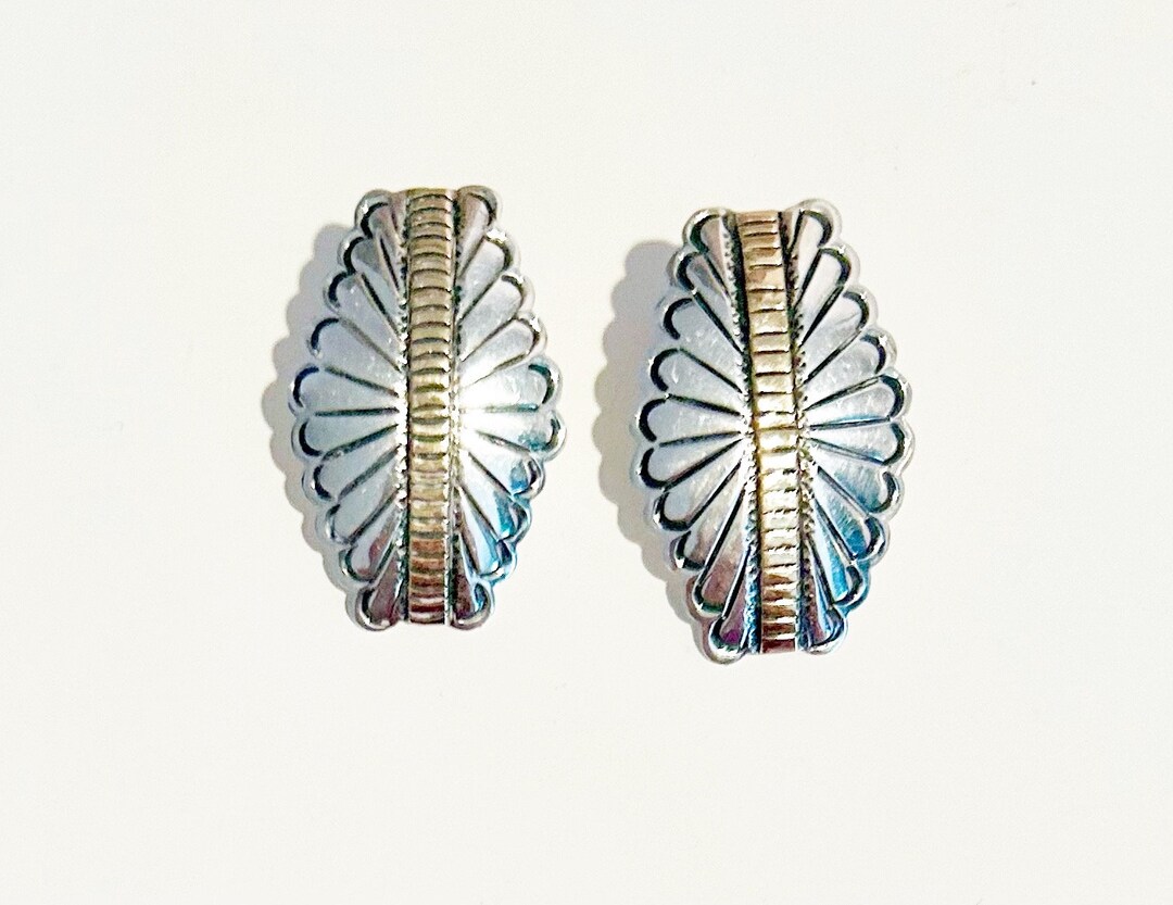 Vintage Native American Stamp Work Sterling Silver and 14kt Gold Hand ...