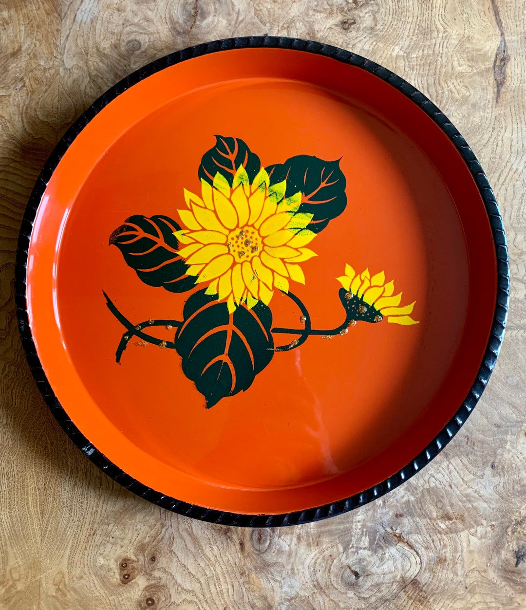 Red and Black Lacquer Chrysanthemum Design Japanese Serving Tray Drink ...
