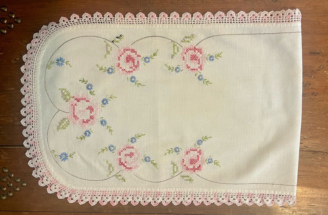 Embroidered Floral Linen Runners Handmade X Stitch Roses Design Fancy ...