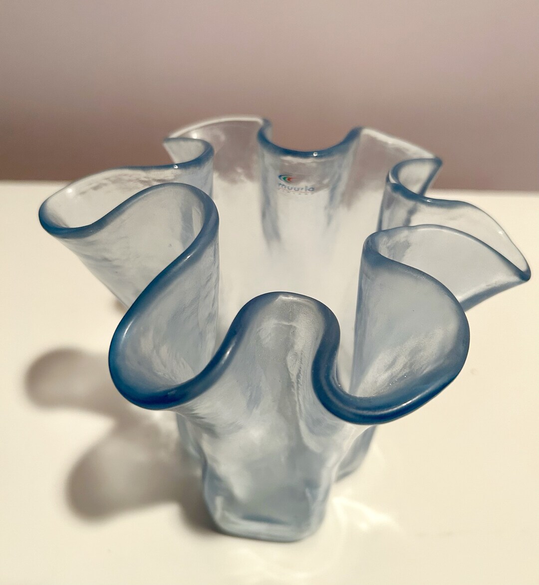 Muurla Finland Blue Satin Glass Eva Hankerchief Glass Fluted Vase Art ...