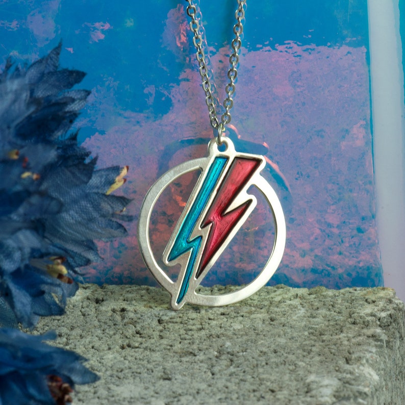 David Bowie Thunderbolt Necklace Medallion/lightning Bolt Necklace ...