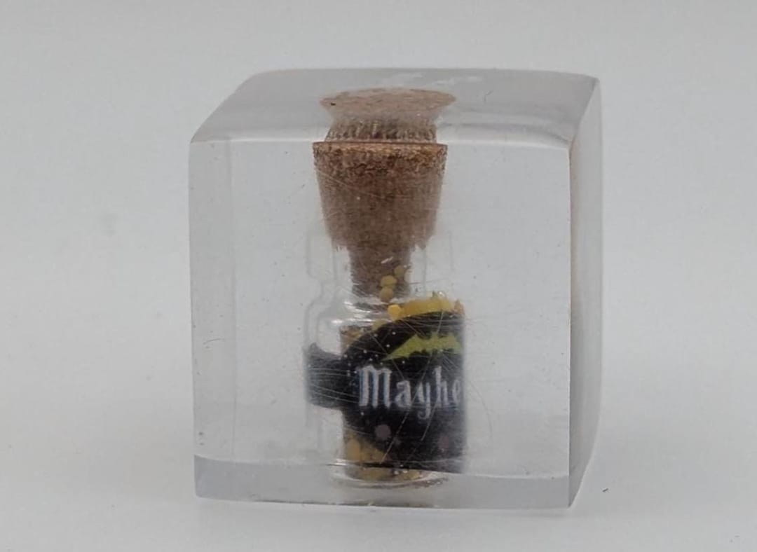 Mini Potion Cube - Etsy