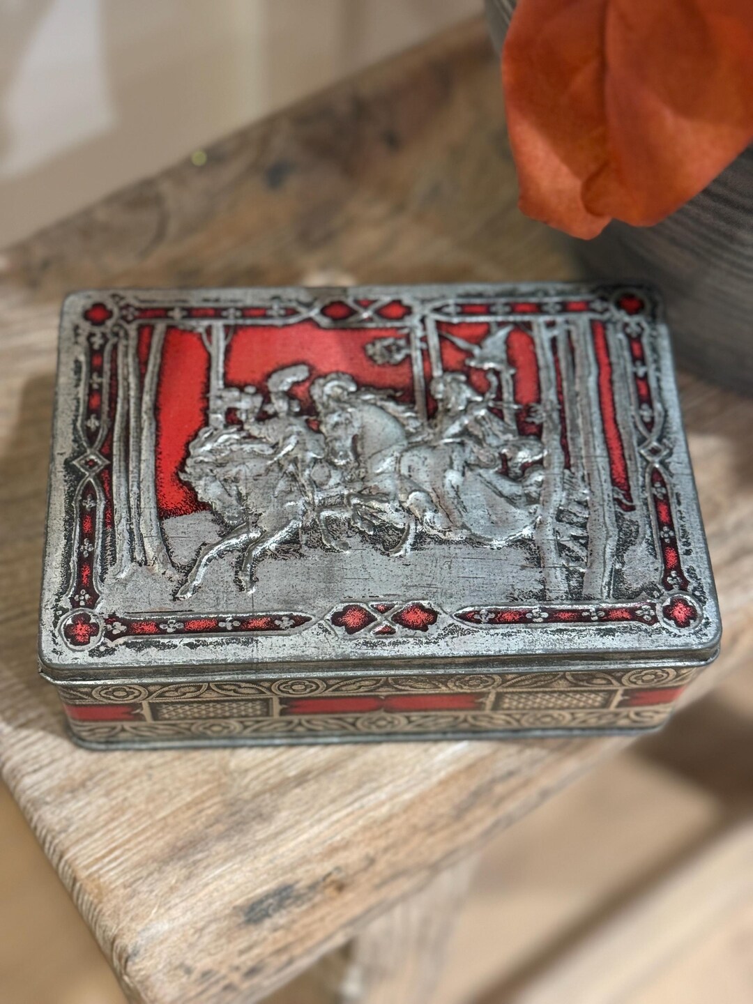Vintage 1920s Riley Brothers Rum & Butter Toffee Tin – Antique ...