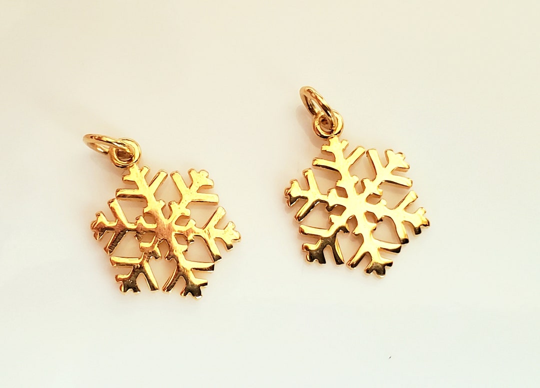 2 Pcs: 24k Gold Plated Over Sterling Silver Snowflake Charm, Pendant ...