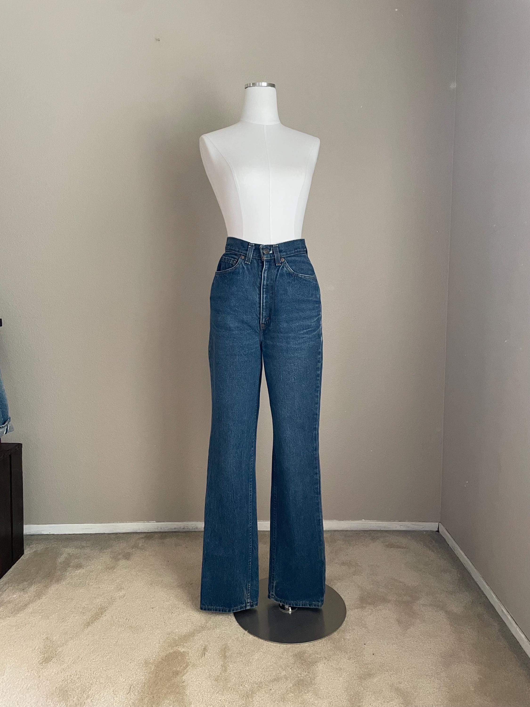 Vintage 90s 305 USA Made Dark Wash Levi's Jeans - 26x34 Vintage 90s 305 USA Made Dark Wash Levi's Jeans - 26x34