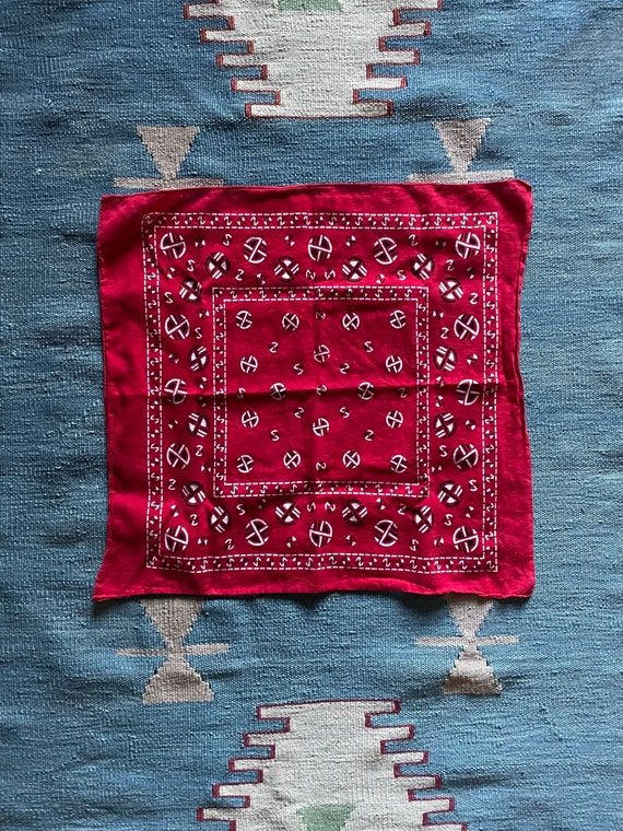 Vintage geometric red bandana - Gem